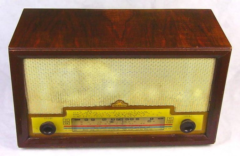 Australian Vintage Radios collection
